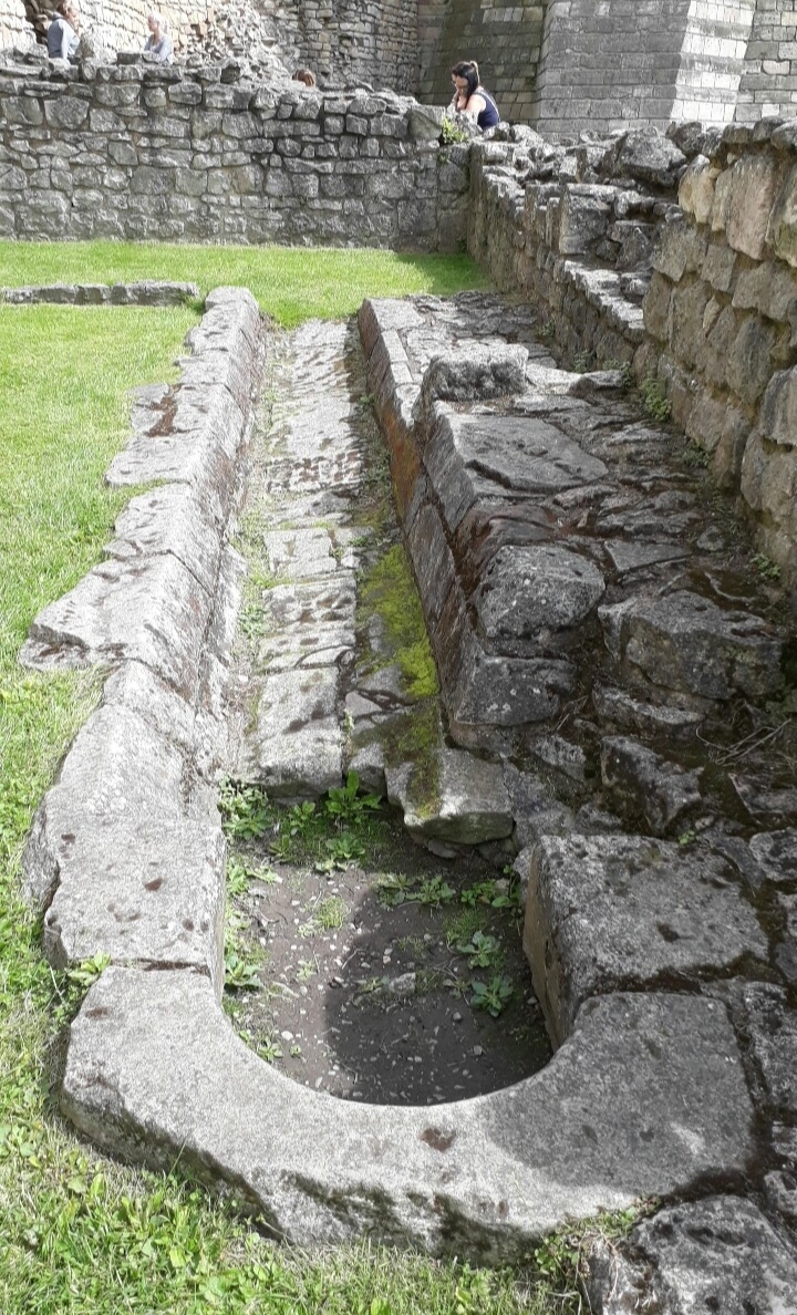 Conisbrough: England’s last Norman castle – Dewi Hargreaves